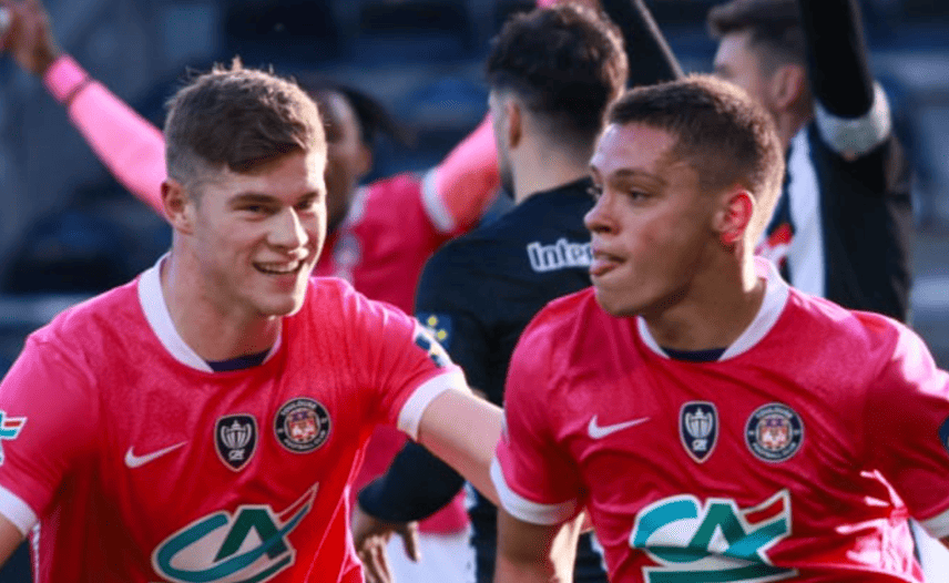 Angers SCO 1-1 (5 tab à 6) TFC : voici les notes sur 10, Hidalgo élu ...