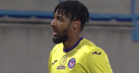 Mais pourquoi Steven Moreira s'est-il fait expulser ? - LesViolets.Com
